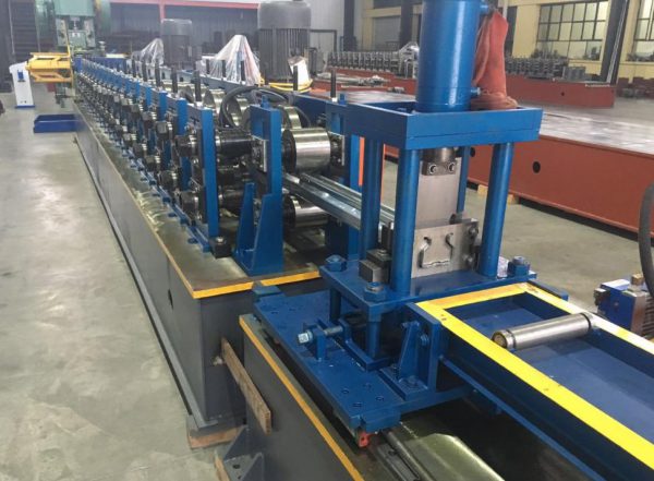 Selective Pallet Racking rolling forming machine - ZTRFM