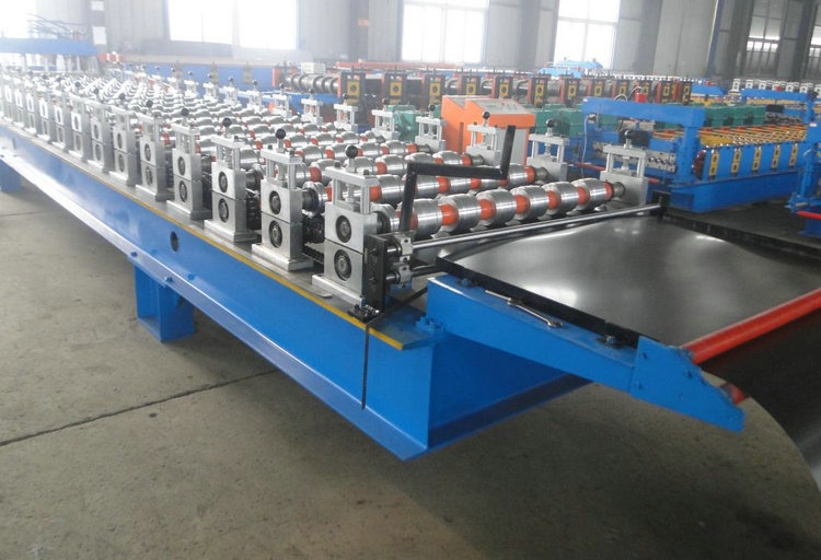 950 Arc Glazed Step Tile Steel Making Roll Forming Machine - ZTRFM